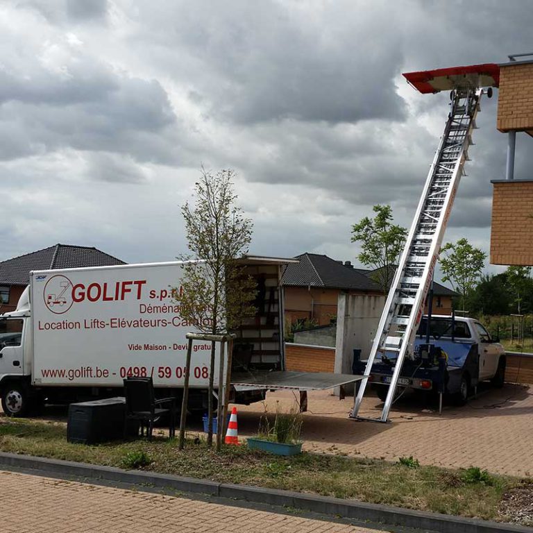 Golift : service de déménagement & location de lift